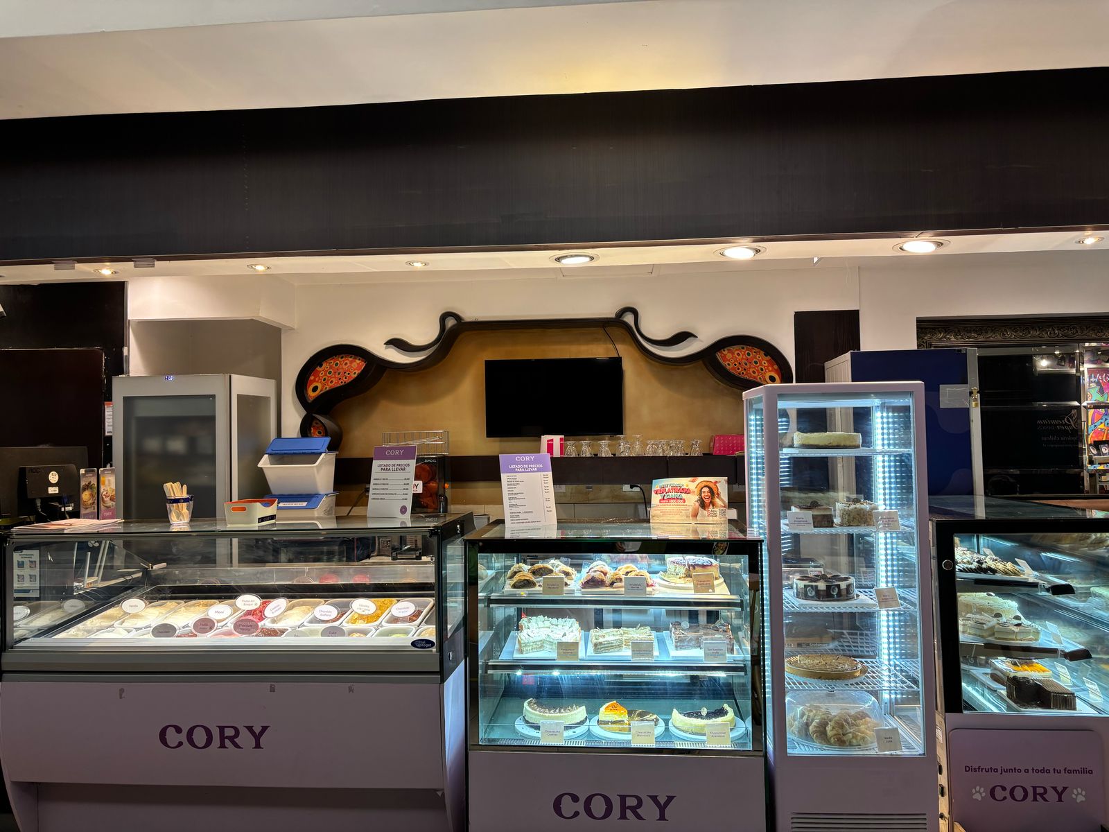 Locales Cory | Cory Pastelería